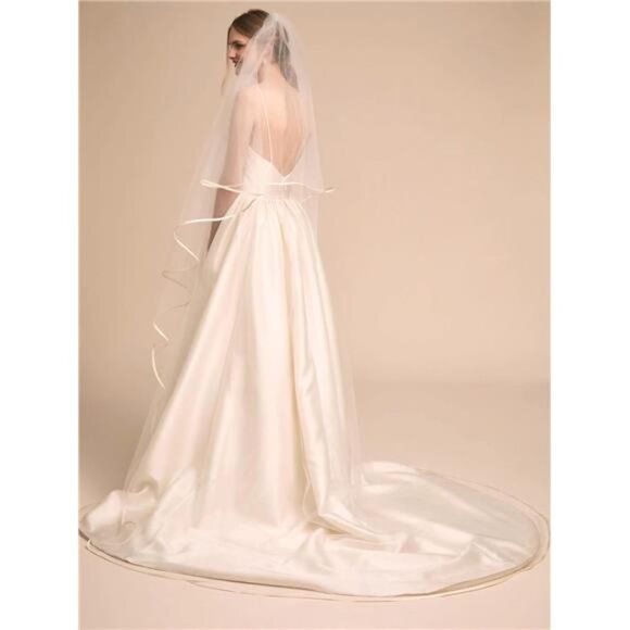 Hair | 2 Tiers Bride Wedding Veil Ivory Ribbon Cathedral Veil Bridal ...